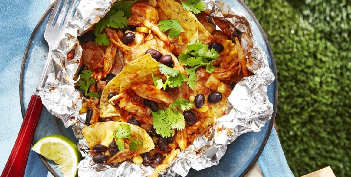 Fireside Feasts: 8 Campfire Recipes You Should Try
